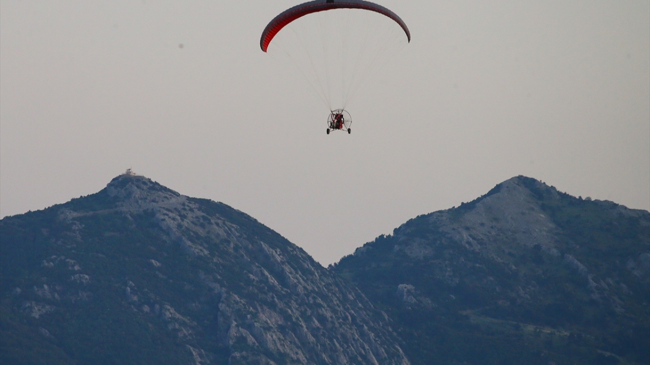 ALS hastasının "uçma" hayali gerçek oldu | TRT Haber Foto Galeri