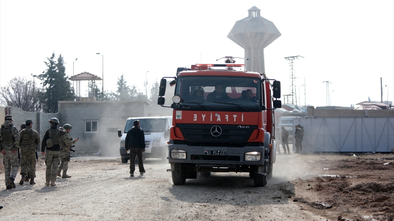 Tel Abyad'da bombalı terör saldırısı | TRT Haber Foto Galeri