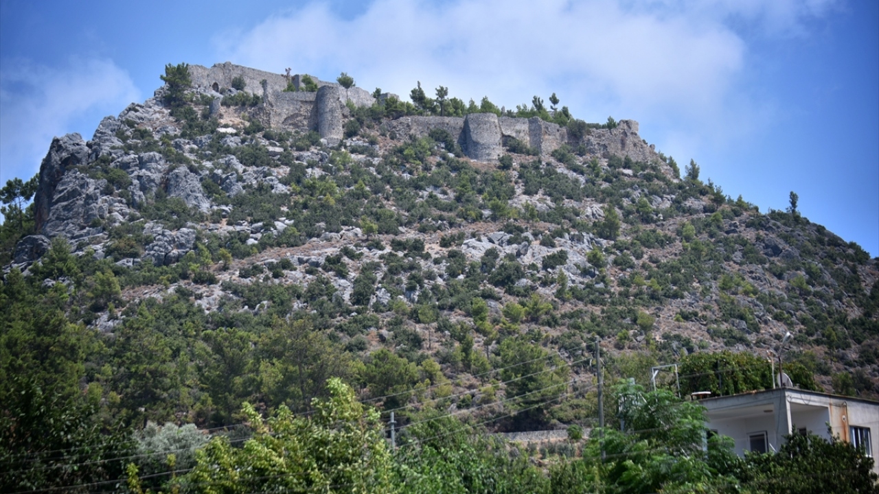 İmparatorlukların tarihi sığınağı "Softa Kalesi" turizme kazandırılıyor ...