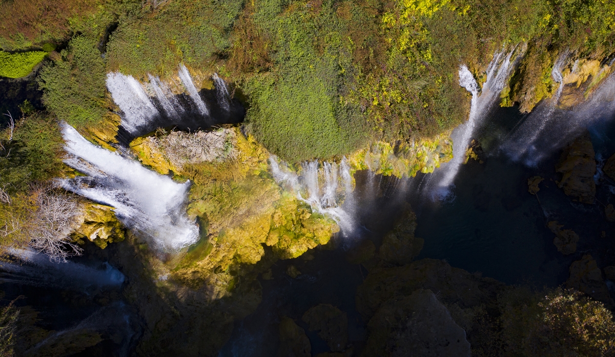 Toroslar’ın el değmemiş şelalelerinde sonbahar güzelliği | TRT Haber ...