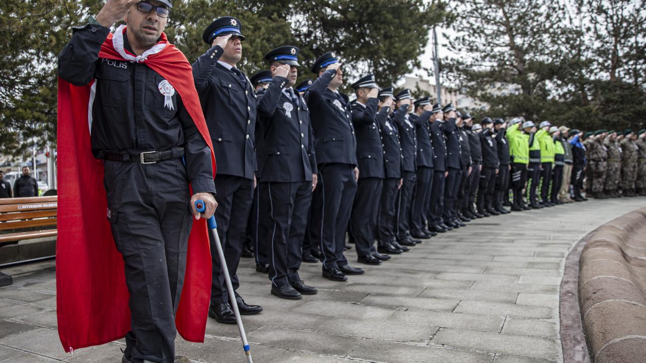 Türk Polis Teşkilatının kuruluş yıl dönümü | TRT Haber Foto Galeri