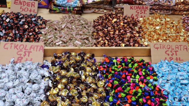 Bayram şekerleri tezgahlardaki yerini aldı - Son Dakika Haberleri