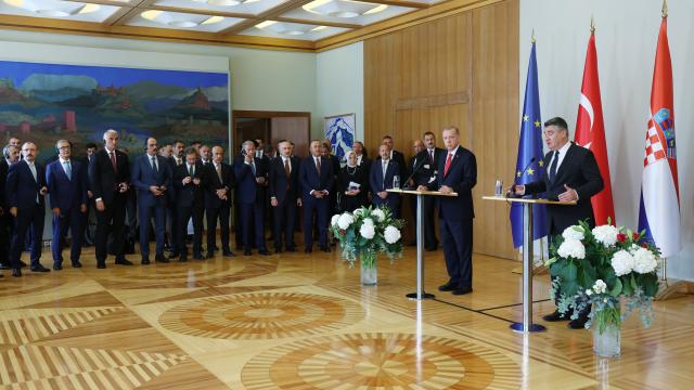Türkiye ile Hırvatistan arasında 3 anlaşma imzalandı - Son Dakika Haberleri Türkiye ile Hırvatistan arasında 3 anlaşma imzalandı - Son Dakika Haberleri