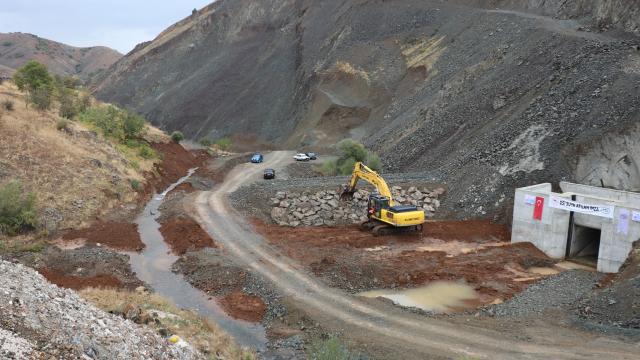 Erzincan Ballı Barajı 11 bin 570 dekarlık tarım arazisini sulayacak ...