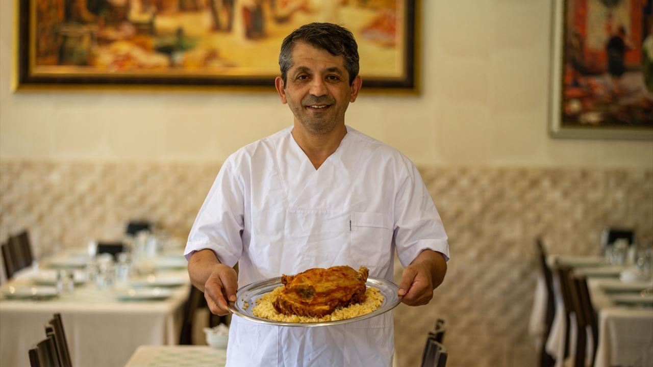İki şehrin tatlı rekabeti: Kaburga dolması | TRT Haber Foto Galeri