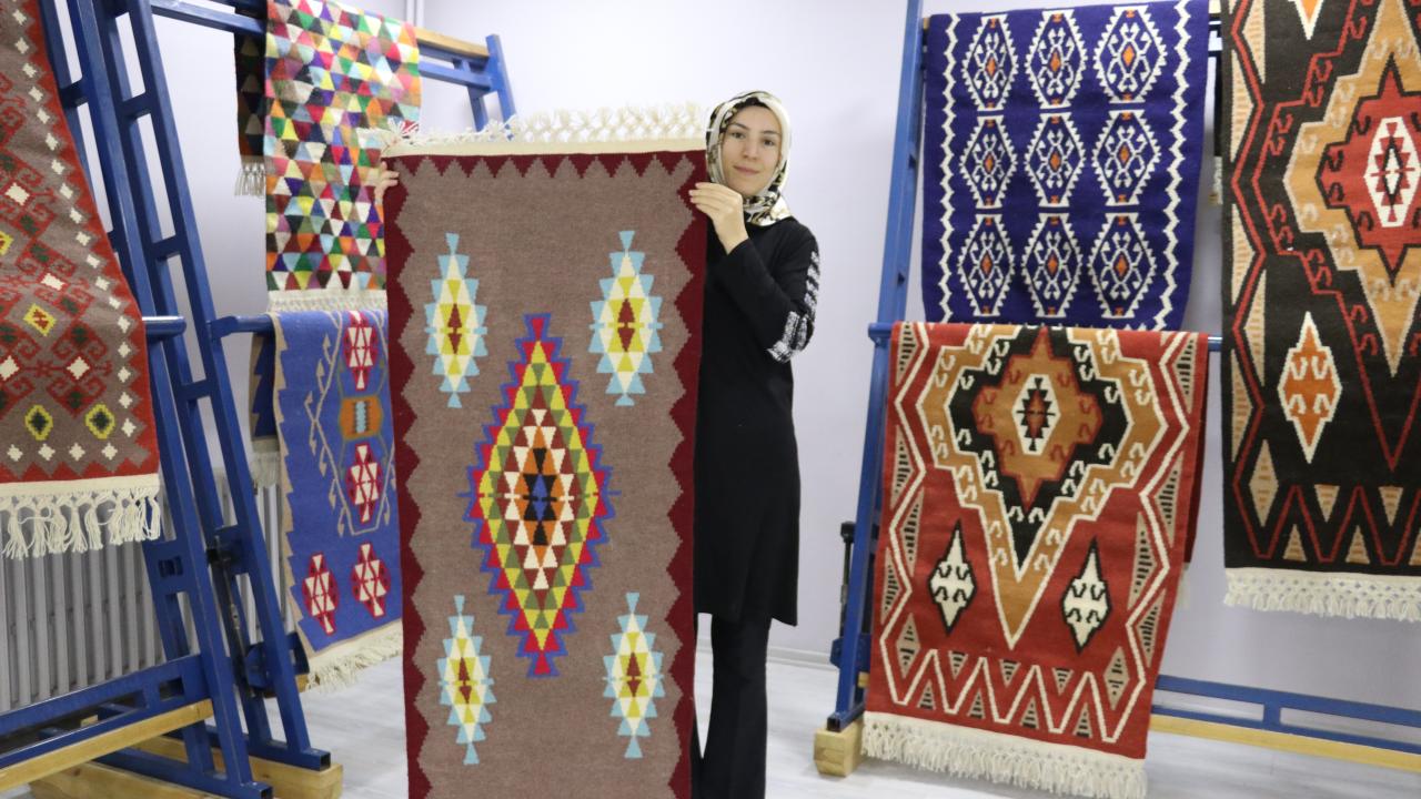 Oğuz boylarının Erzincan'a kültürel mirası "Cengerli Kilimi" tescil ...