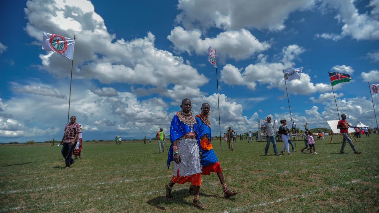 Masai savaşçıları, aslan avından vazgeçerek olimpiyatlara katıldı | TRT ...