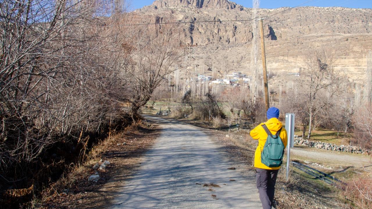 Erzurum'un Liksor Kanyonu dağcıları ağırladı | TRT Haber Foto Galeri