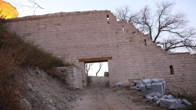 Asırlara meydan okuyan Kütahya Kalesi restore ediliyor - Son Dakika ...
