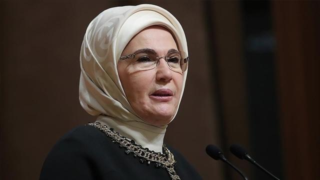 Emine Erdoğan'dan 'Yaraları tek yürek olarak saracağız' paylaşımı - Son ...