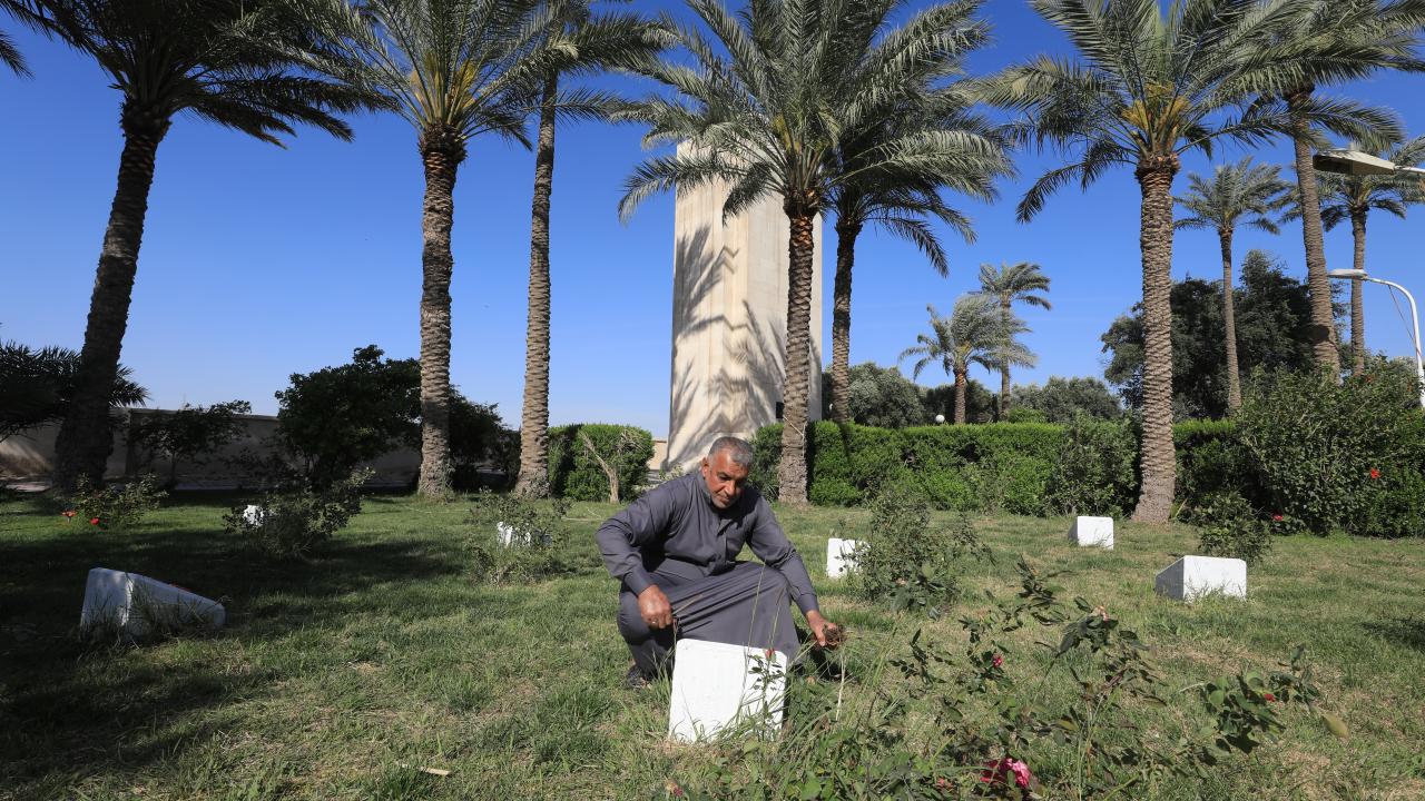 Irak'ın Kut kentinde "Osmanlı Türk Şehitliği'' | TRT Haber Foto Galeri
