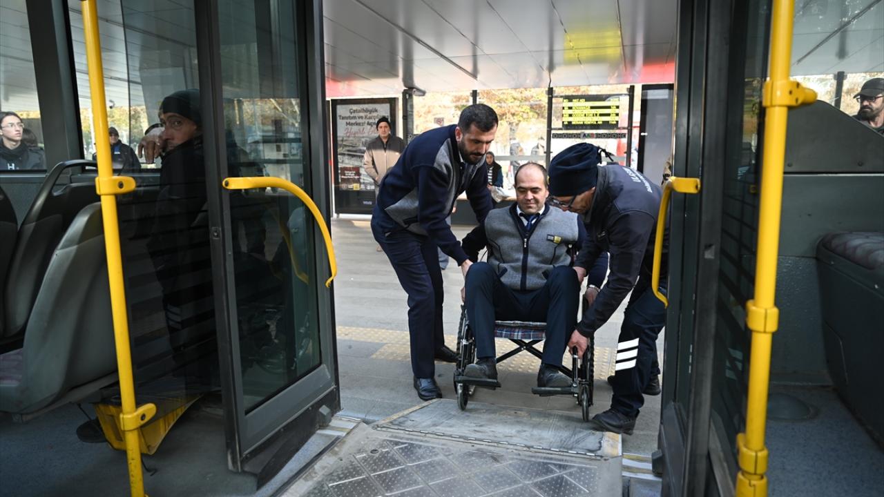 Konya'da otobüs şoförlerine engellileri daha iyi anlamaları için eğitim ...