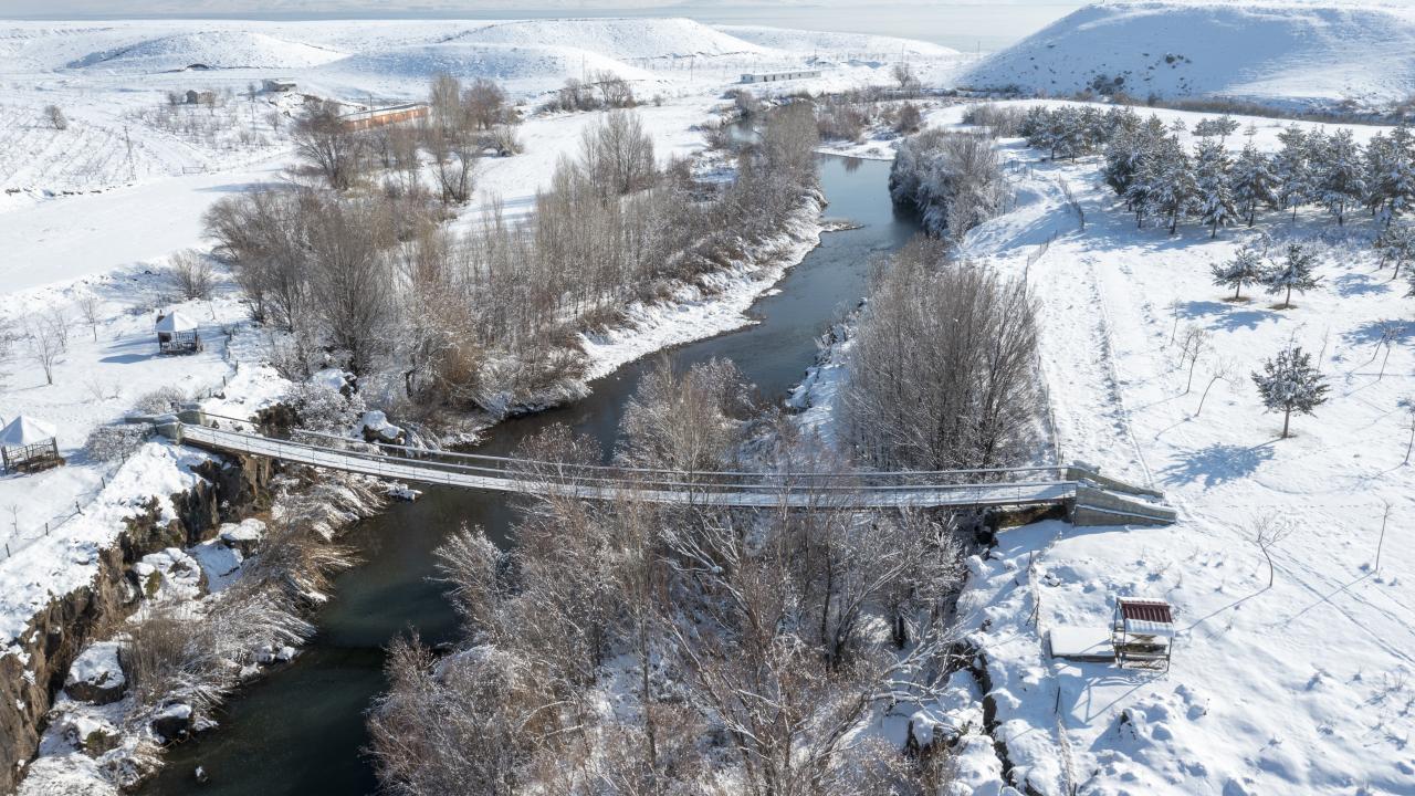 İnci Kefali Tabiat Parkı beyaza büründü | TRT Haber Foto Galeri