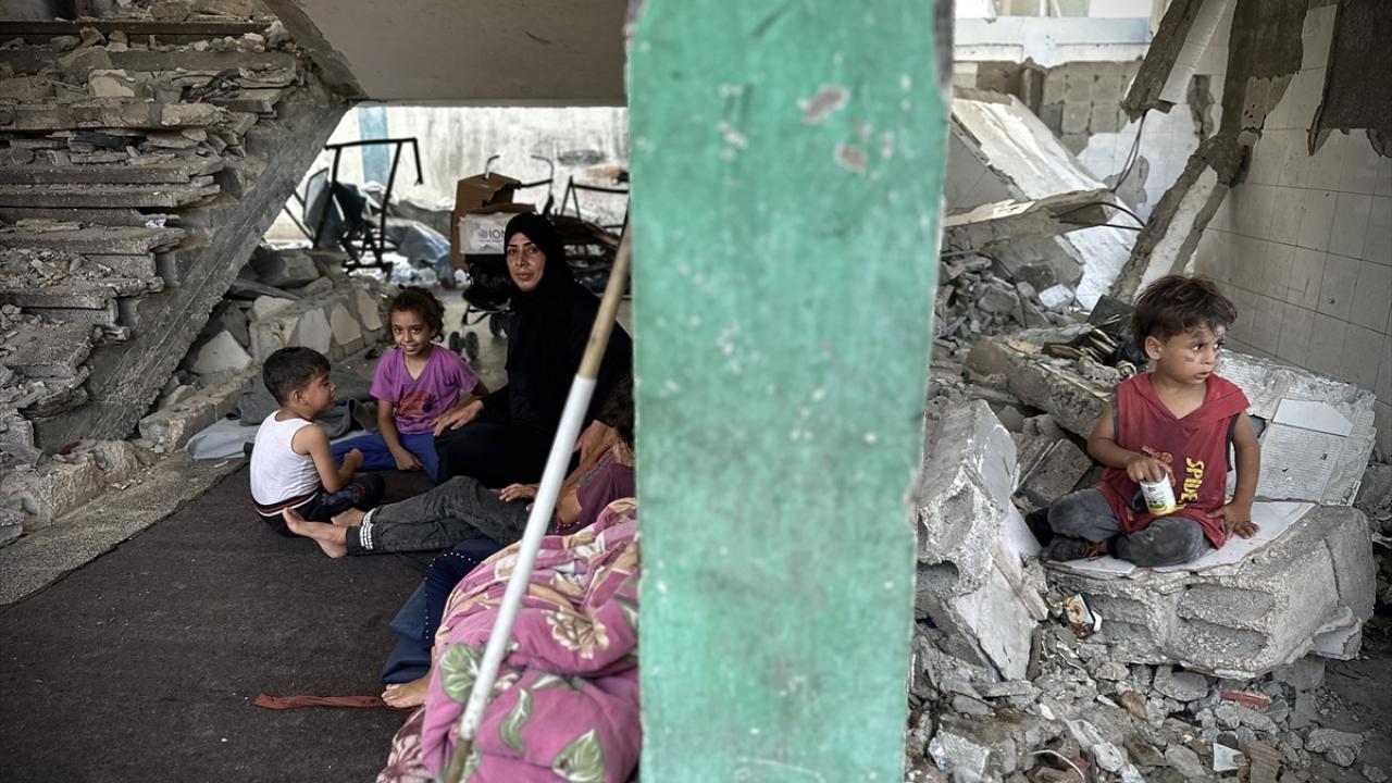 Filistinli anne Anza ve çocuklarının hayat mücadelesi | TRT Haber Foto ...