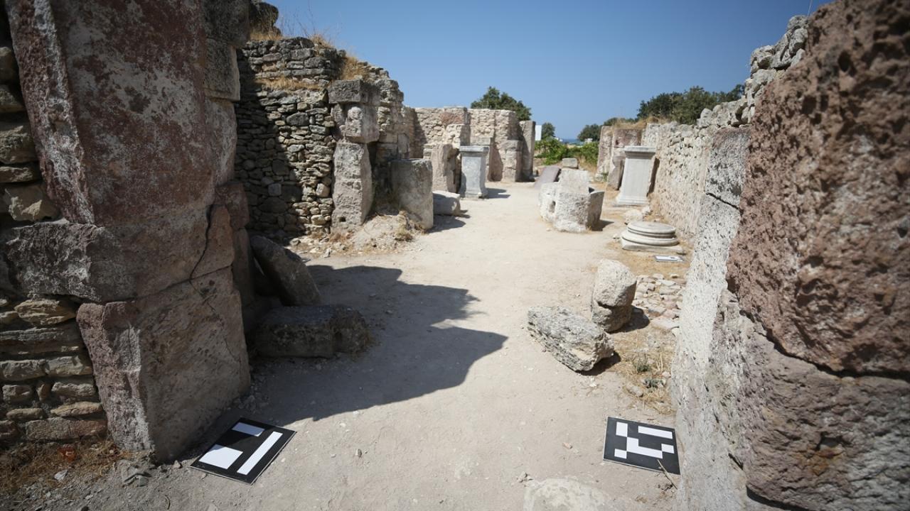 Çanakkale'de keşfedilen bin 850 yıllık 12 köşeli yapı, artırılmış ...