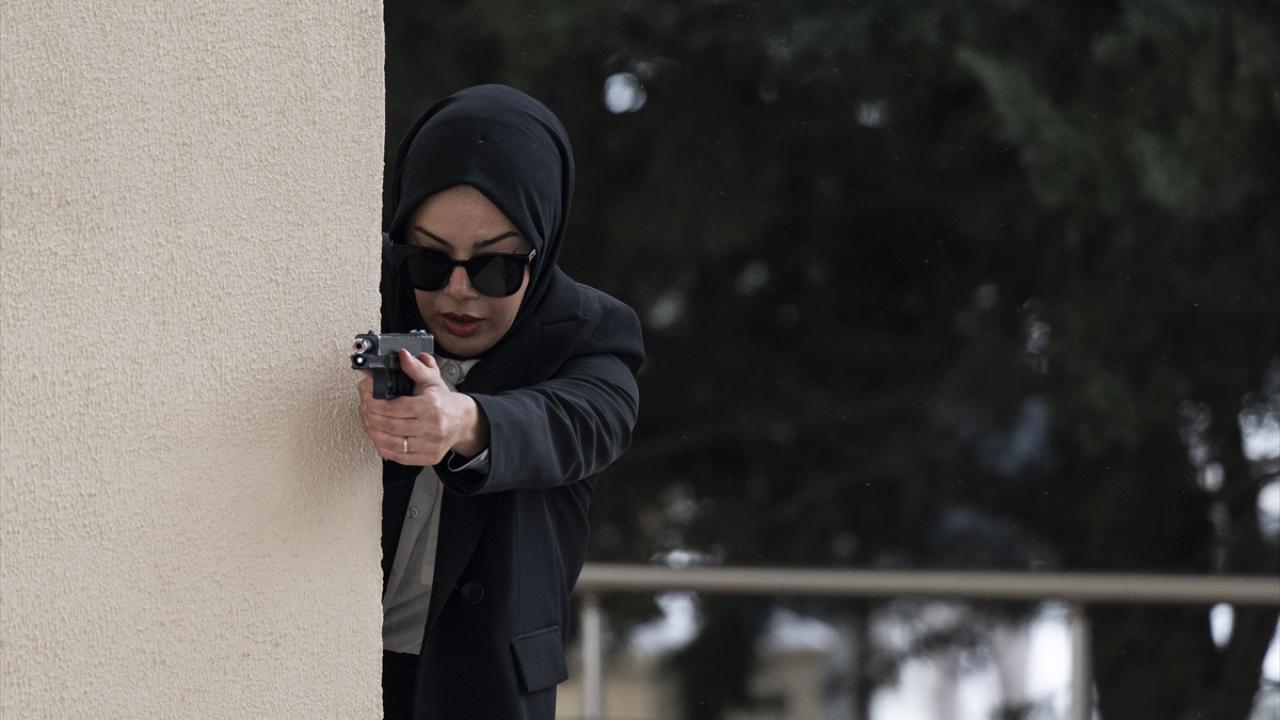 Koruma personeli zorlu eğitimlerle saha görevine hazırlanıyor | TRT ...