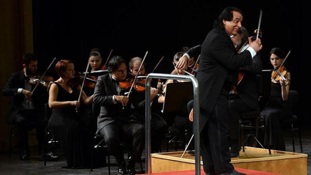 Ünlü orkestra şefi Alexander Rahbari, Antalya'da - Son Dakika Haberleri